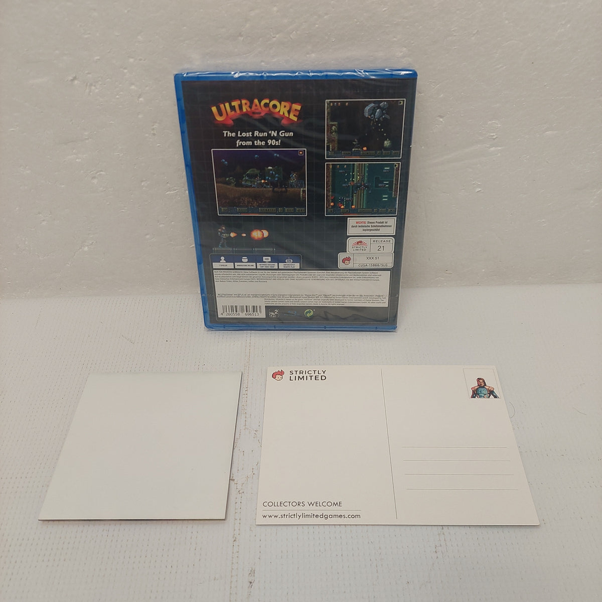 Lot of PS4 Ultracore Game, Mini Plaque and Postcard – Retro Madness